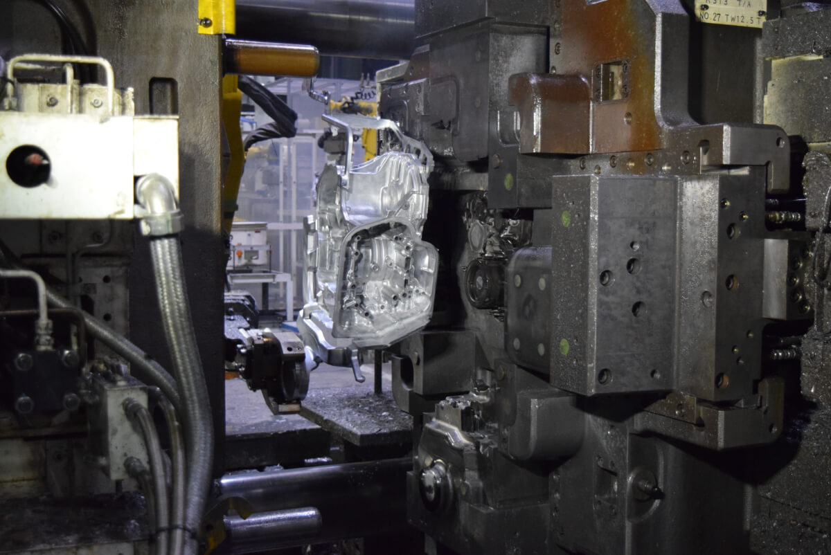 粗形材工程 - トヨタ自動車北海道株式会社